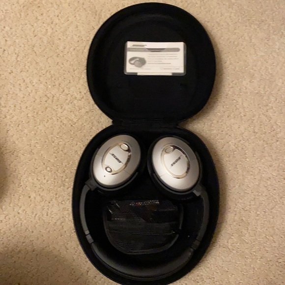 Bose | Headphones | Bose Q5 Noise Canceling Headphones | Poshmark